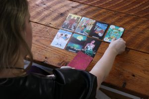 Tarot Readings With Ethony - Ethony